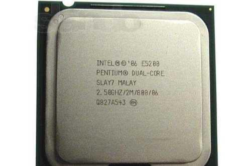 Intel Pentium Dual Core e5200.