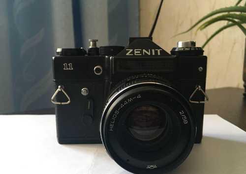 Фотоаппарт Zenit 11 с helios-44-M4 2/58