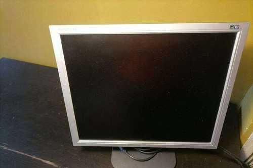 Плоский ЖК Монитор 19" LG Flatron L1918S