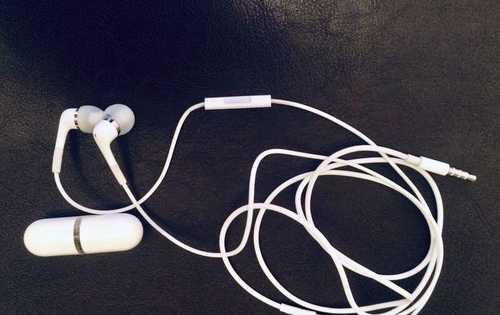 Наушники Apple In-Ear Headphones