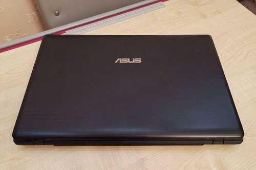 Ноутбук Asus X75A