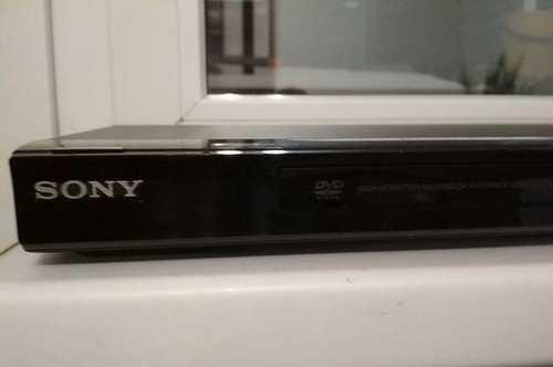 DVD плеер Sony
