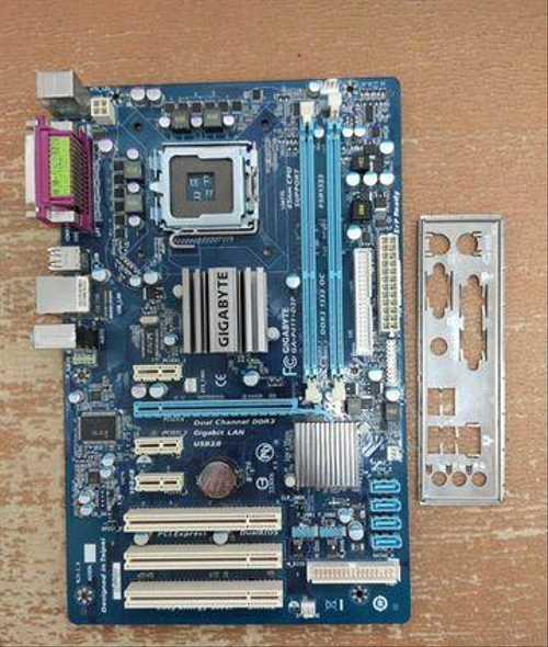 Мат плата Gigabyte GA-P41T-D3P LGA775