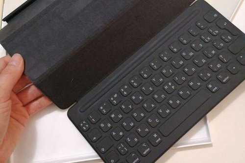 Продам клавиатуру для iPad Apple Smart Keyboard