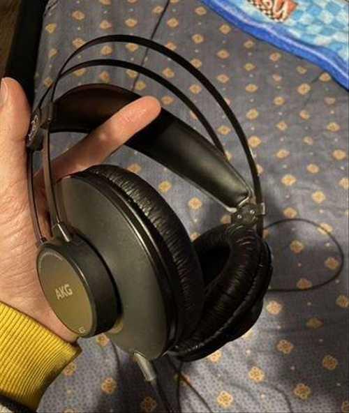 Наушники AKG K52