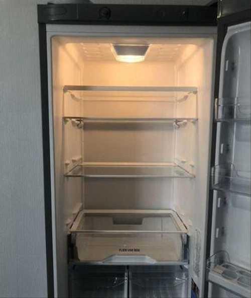 Холодильник indesit DS 4180