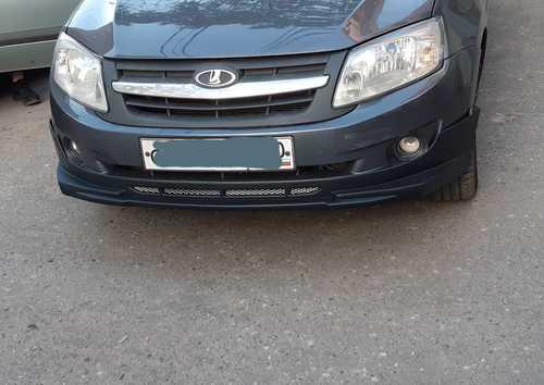 Накладка на передний бампер LADA Granta