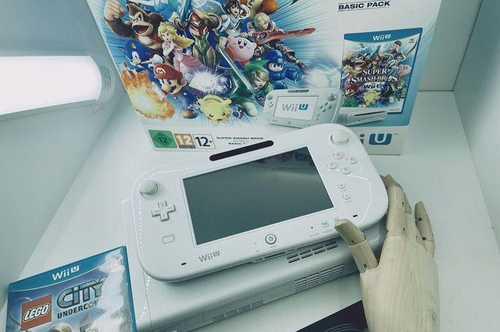 Nintendo WII U white