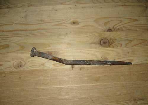 Гвоздь кованый