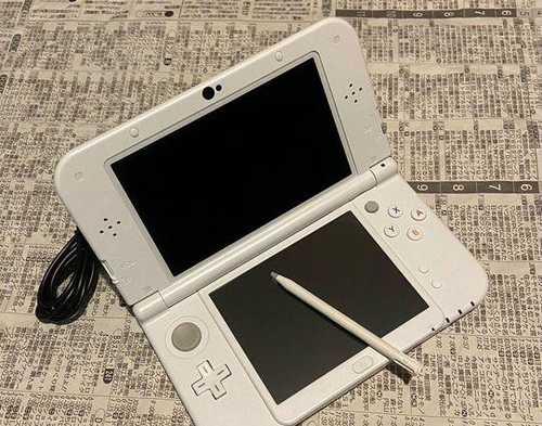 New Nintendo 3DS XL Pearl White