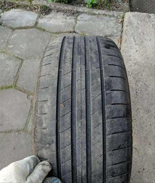 1 покрышка Goodyear r16