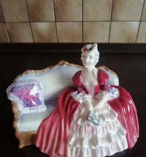 Статуэтка Royal Doulton Belle O'The Ball