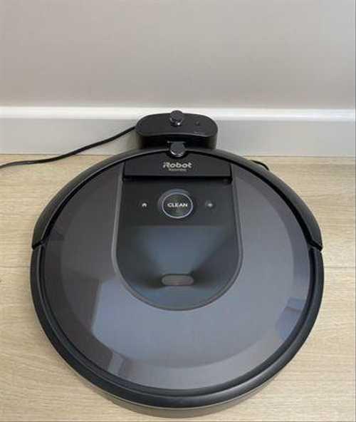 Робот пылесос iRobot Roomba i7