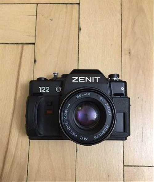 Плёночный фотоаппарат zenith 122