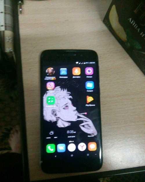 Alcatel idol 5