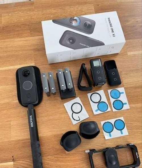 Insta 360 one x2 + аксессуары