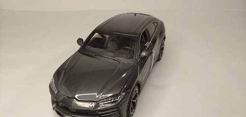 Lamborghini Urus Bburago 1:18