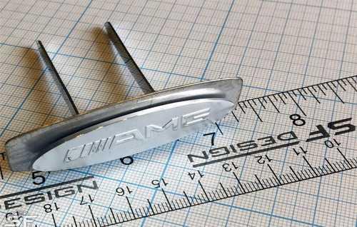 Шильдик для сидения AMG 59x13mm Silver/Металл