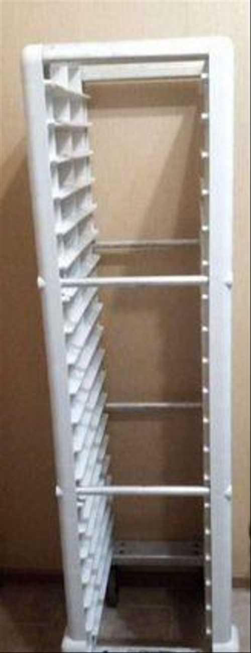 Тележка rubbermaid/шпилька