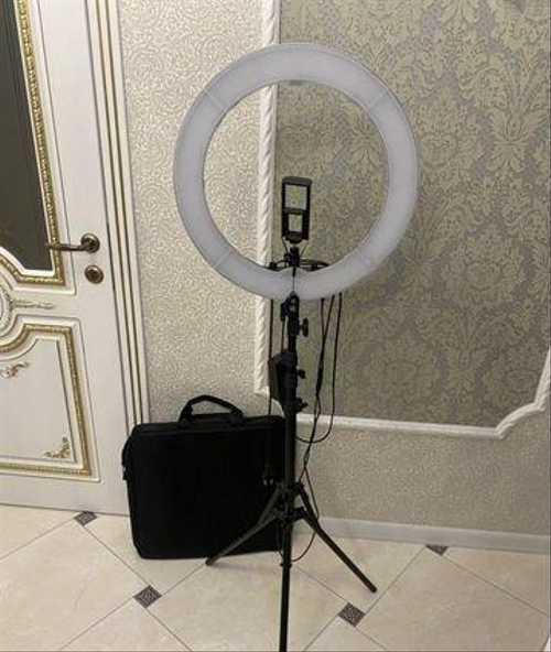 Кольцевая лампа Divaring 49 см