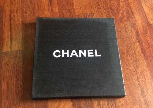 Шаль Chanel