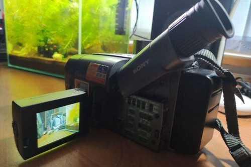 Sony CCD-TRV12E Аналоговая видеокамера