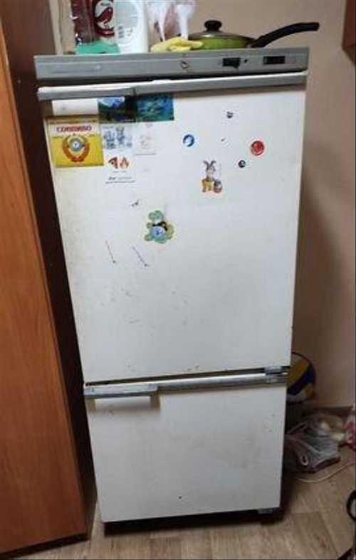 Холодильник бу, мир