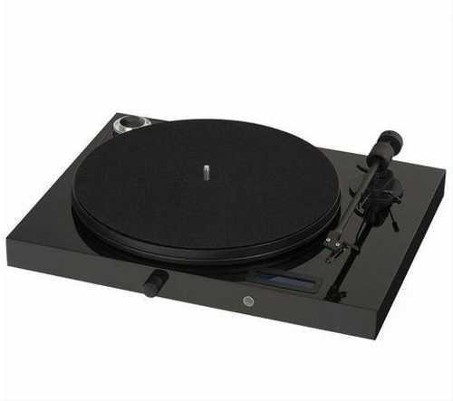 Pro-Ject Juke Box E (OM 5e) piano black