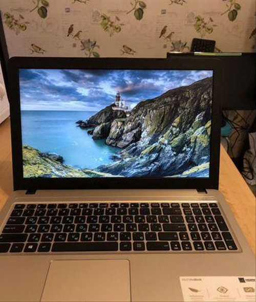 Asus VivoBook R540N