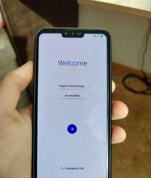 Телефон LG V40 6/128