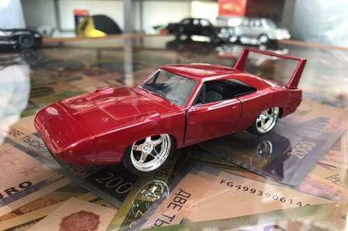 Dodge charger daytona 1969 1/32