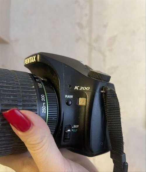 Фотоаппарат Pentax k200d