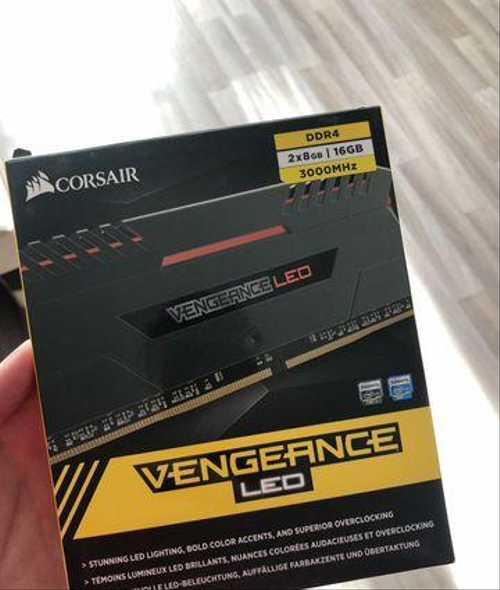 Оперативная память corsair vengeance LED 16gb