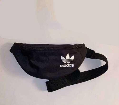 Сумка бананка чёрная adidas