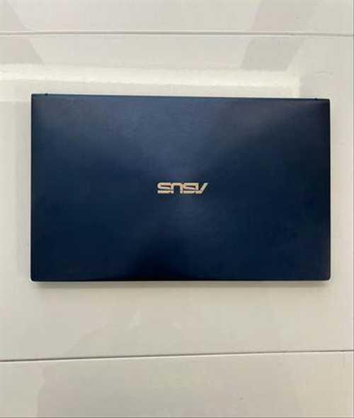 Asus zenbook ux533f GeForce GTX 1050 Q Design