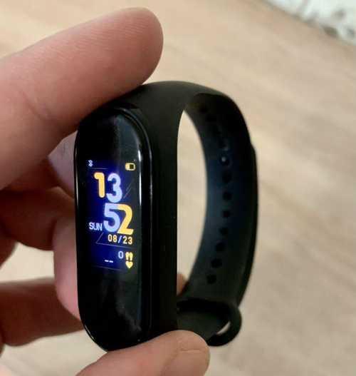 Смарт, фитнес браслет Xiaomi Mi Band 4