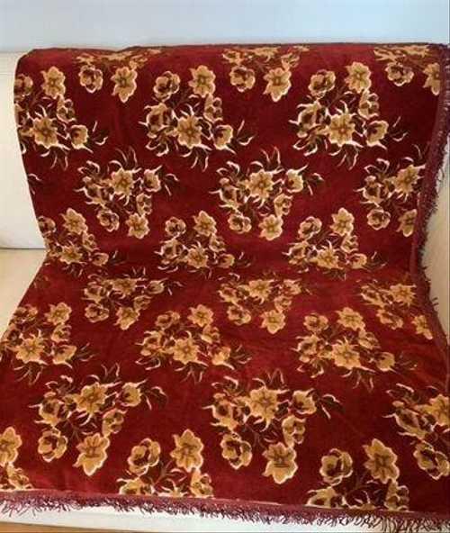 Комплект накидок на диван и два кресла