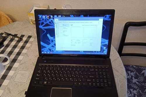 Ноутбук lenovo b570 4Gb, CPU b940 + radeon 1Gb
