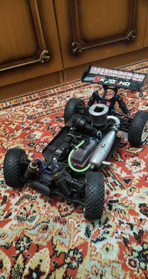 Продам радиоуправляемую модель kyosho inferno neo