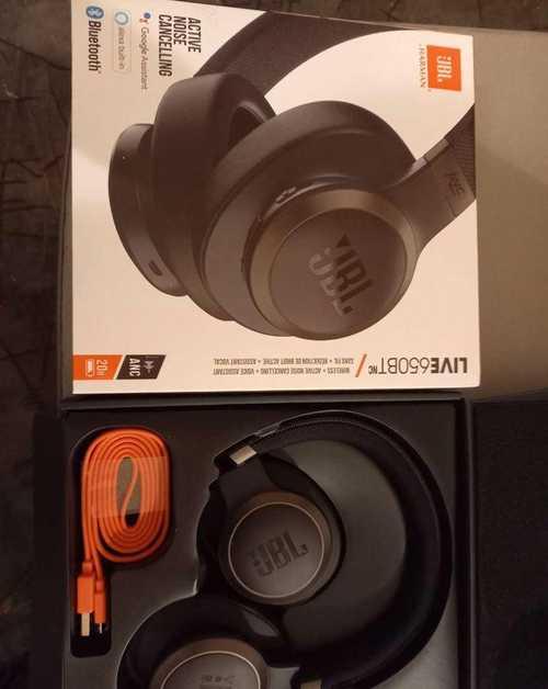 Беспроводные наушники JBL live 650BT