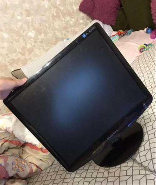 Монитор Samsung 932 bf