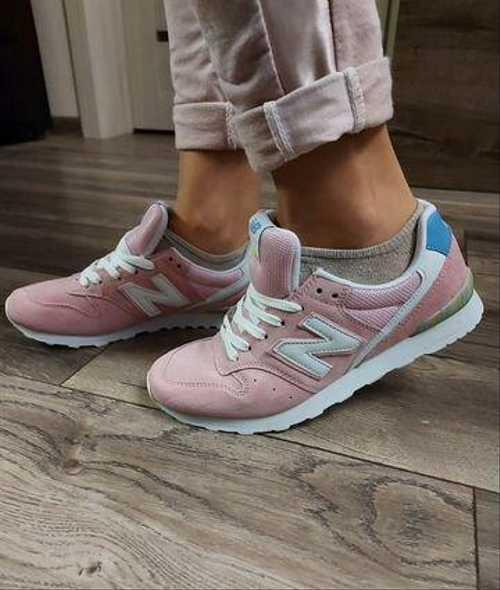 Кроссовки женские new balance