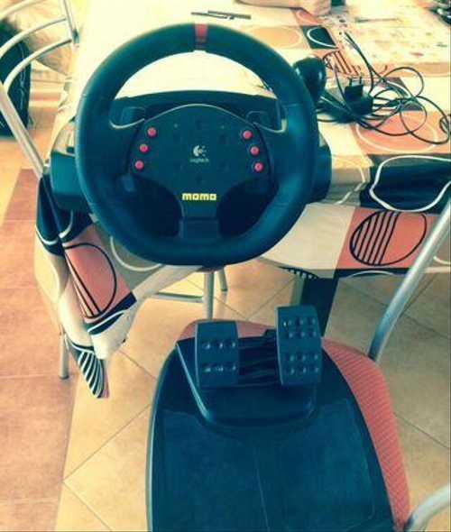 Продам игровой манипулятор Logitech mono racing
