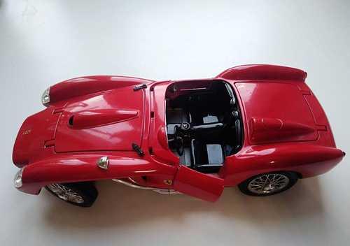Модель Ferrari 250 Testa rossa (1957) 1:18