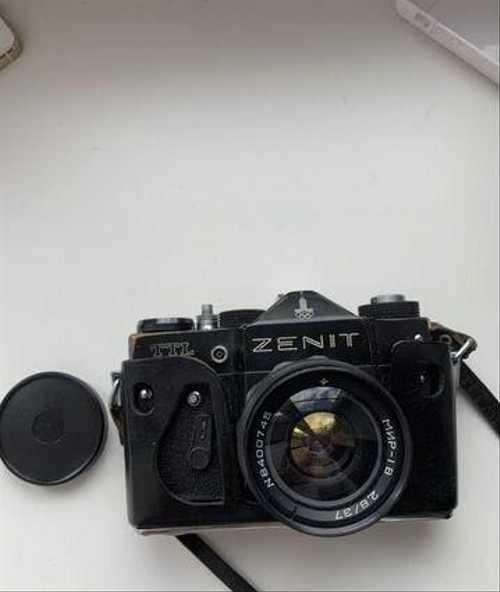 Плёночный фотоаппарат Zenit TTL, объективы