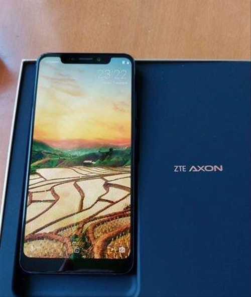 Телефон ZTE axon 9 pro