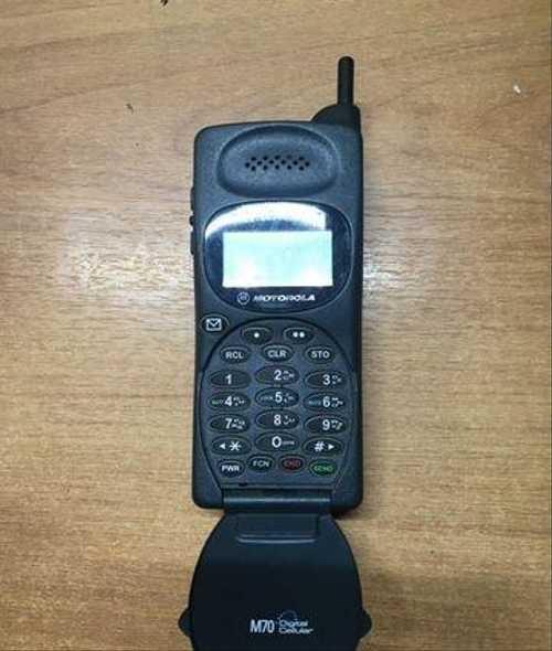 Motorola M70