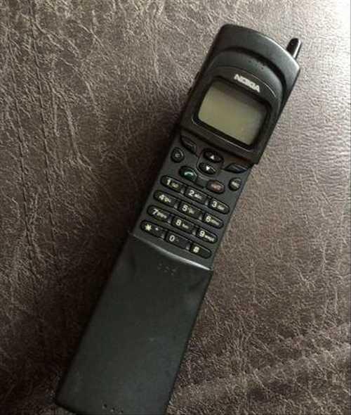 Телефон Nokia 8810