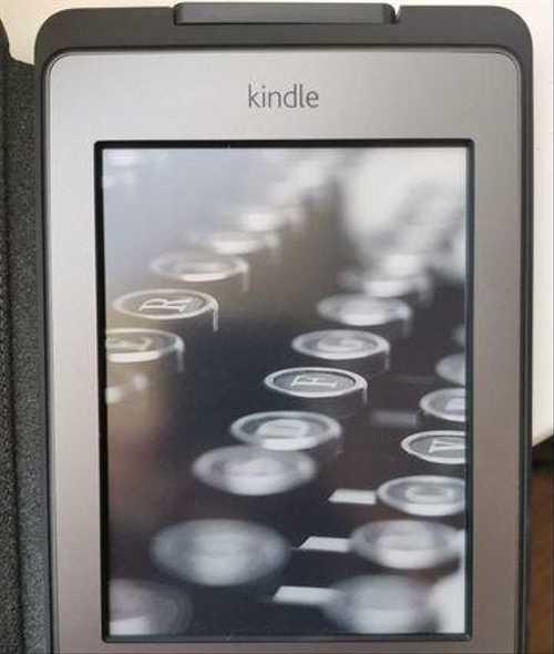 Amazon Kindle Touch новый с оригинальным чехлом