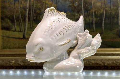 Фарфоровая статуэтка "Рыба-карп", дз-дулево, СССР